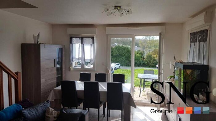 Maison à louer - Nord Est, Doullens - 2 pièces - 1 chambre