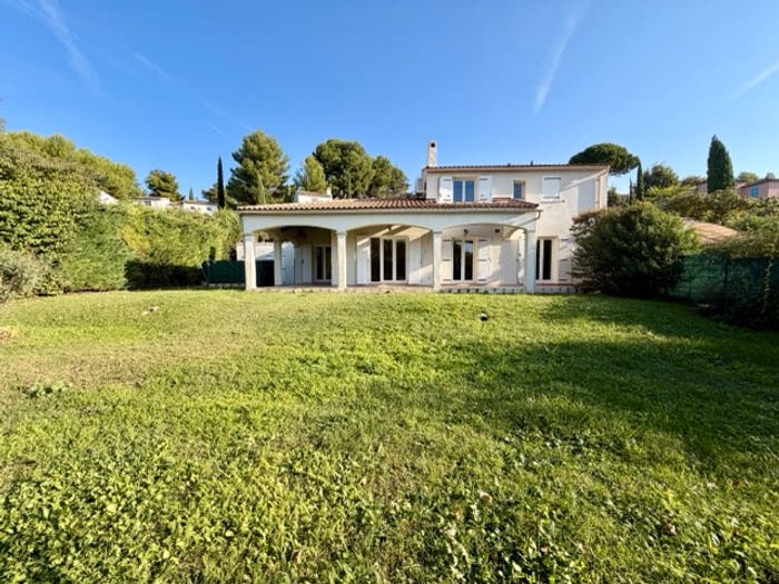 Éguilles : Maison 6 pièces à vendre