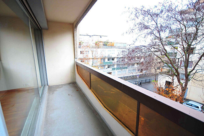 Appartement 1 pièce à louer - Courbevoie, Gambetta, La Défense