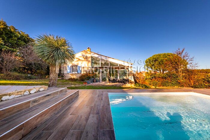 Maison à vendre - Beauvoisin - 5 pièces - 3 chambres