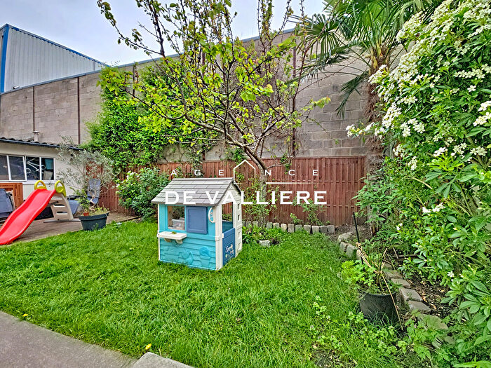 Nanterre, Chemin de l'île - Maison 4 pièces à vendre