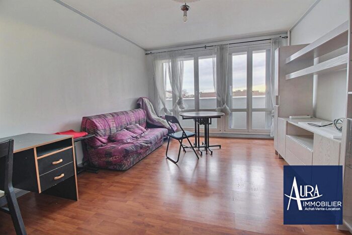 Appartement à louer - Les Lilas, Charles de Gaulle, Avenir - 3 pièces - 2 chambres