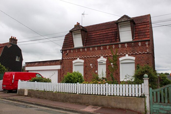 Maison 5 pièces à Forges-les-Eaux, à vendre