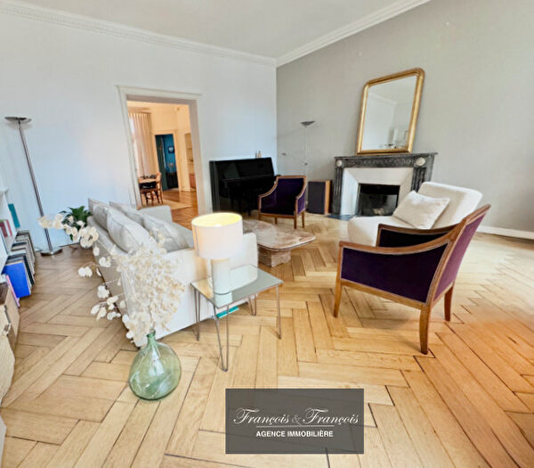Nantes, Centre-ville : Appartement 5 pièces à vendre