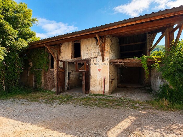 Maison 2 pièces à Chirens, à vendre