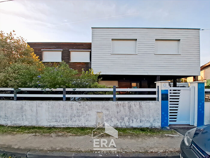 Maison à vendre - Pessac, Le Monteil - 6 pièces - 2 chambres
