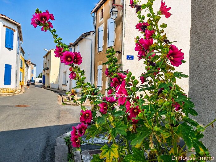 Maison 4 pièces à Marans, à vendre