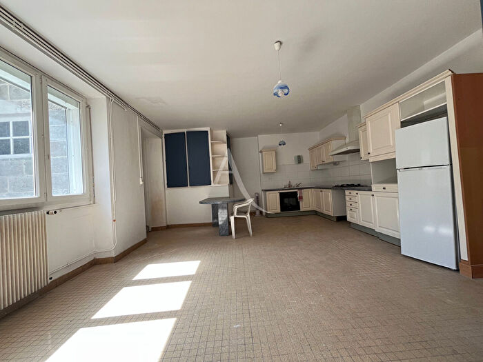 Maison 5 pièces à vendre à Fontenay-le-Comte, Chamiraud, Grissais, Le Gros Noyer