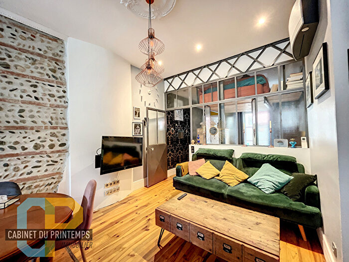 Maisons à vendre et appartements à louer - 1