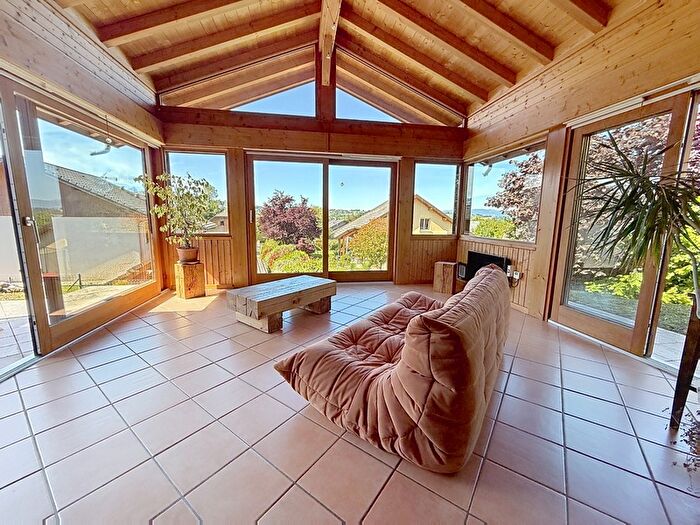 Maison 6 pièces à Viuz-en-Sallaz, à vendre