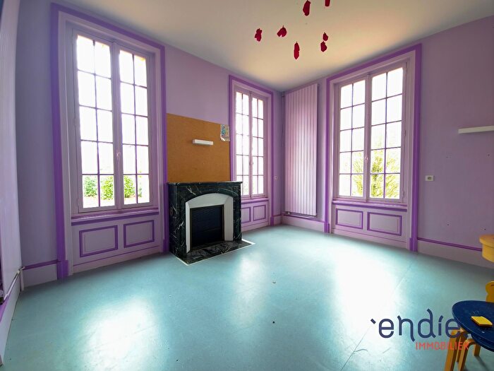 Maison à vendre - Yzeure, Centre-ville - 14 pièces