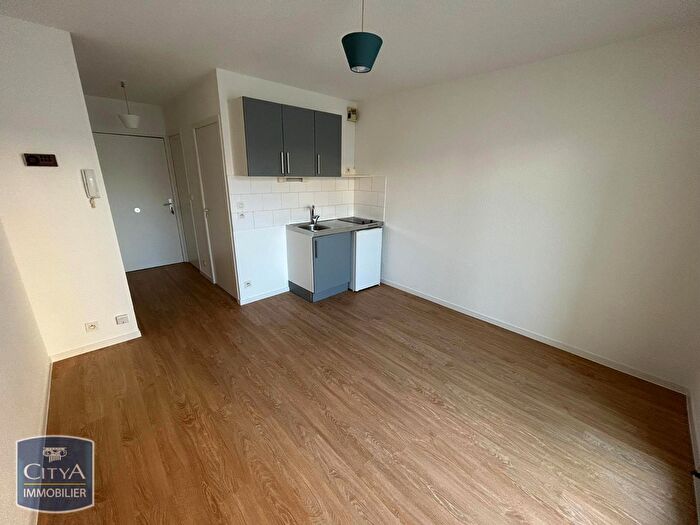 Appartement à louer - Cholet, Gambetta - 1 pièce
