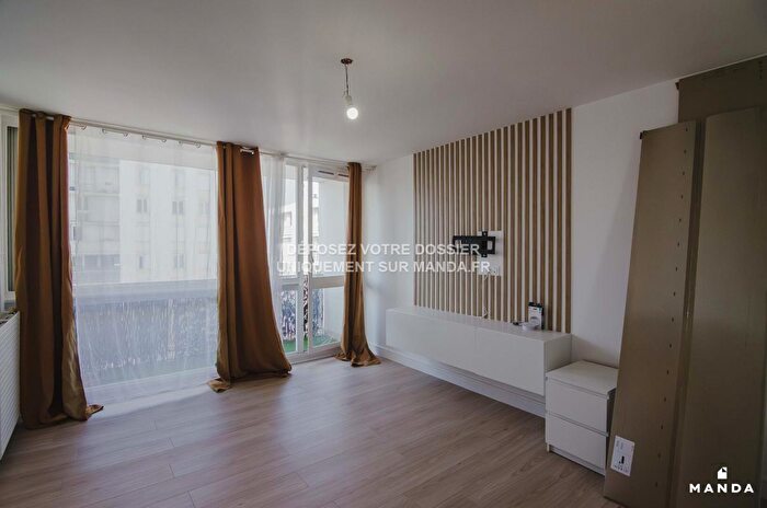 Appartement 4 pièces à louer à Osny, Ravinière