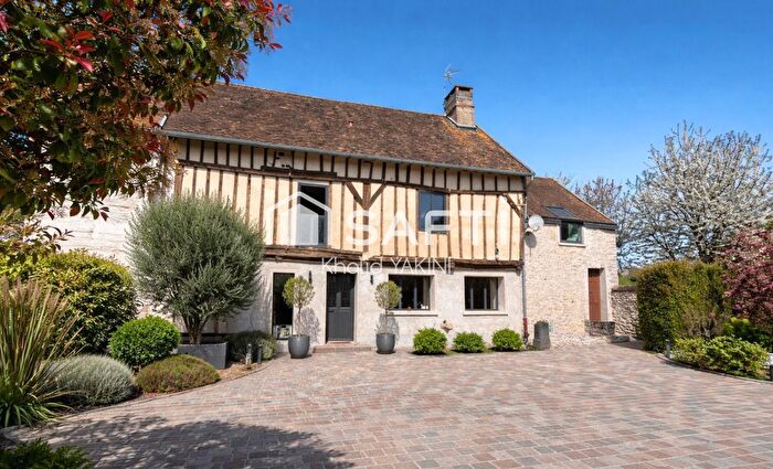 Maison 7 pièces à Arnouville-lès-Mantes, à vendre