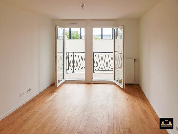 Appartement à louer - Le Plessis-Robinson - 2 pièces - 1 chambre