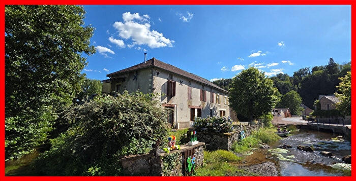 Maison 4 pièces à Saint-Clément, à vendre