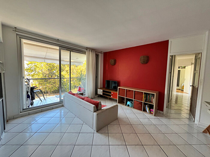 Marly-le-Roi, Grandes Terres, Vergers, Vauillons : Appartement 4 pièces à vendre