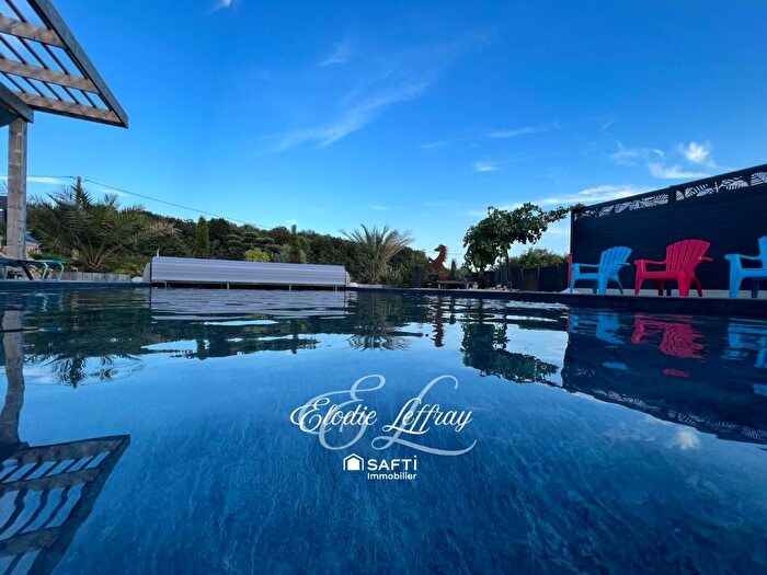 Maison à vendre - Montfort-le-Gesnois - 13 pièces - 8 chambres