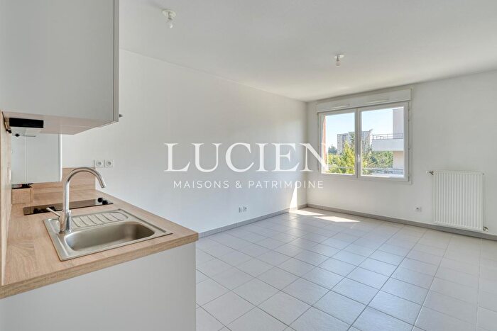 Écully, Les Serres, Vivier - Appartement 1 pièce à vendre