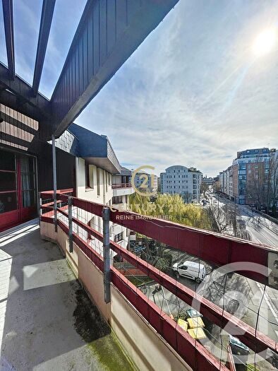 Appartement à louer - Quartiers Centre, Saint-Hélier, Gare - 3 pièces - 2 chambres