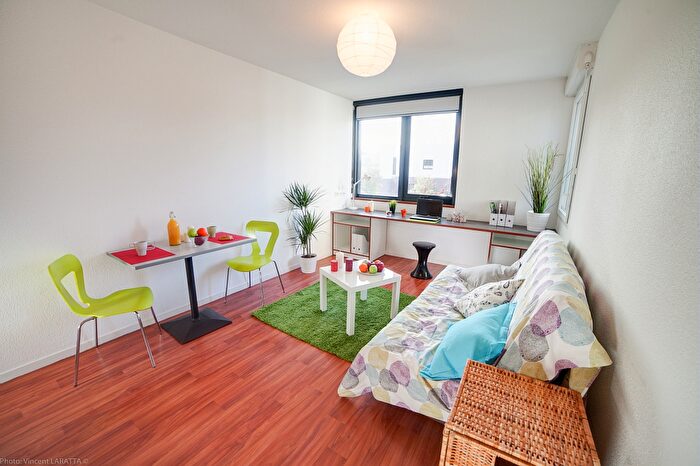 Appartement à louer - Auzeville-Tolosane - 2 pièces - 1 chambre