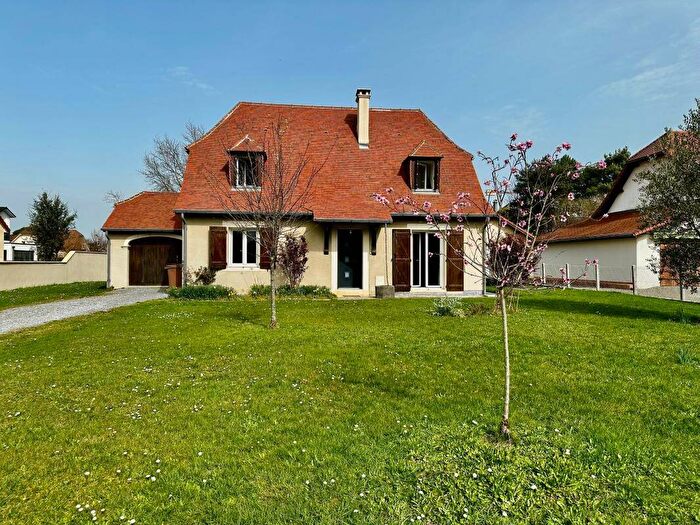 Maison à louer - Idron - 5 pièces - 4 chambres