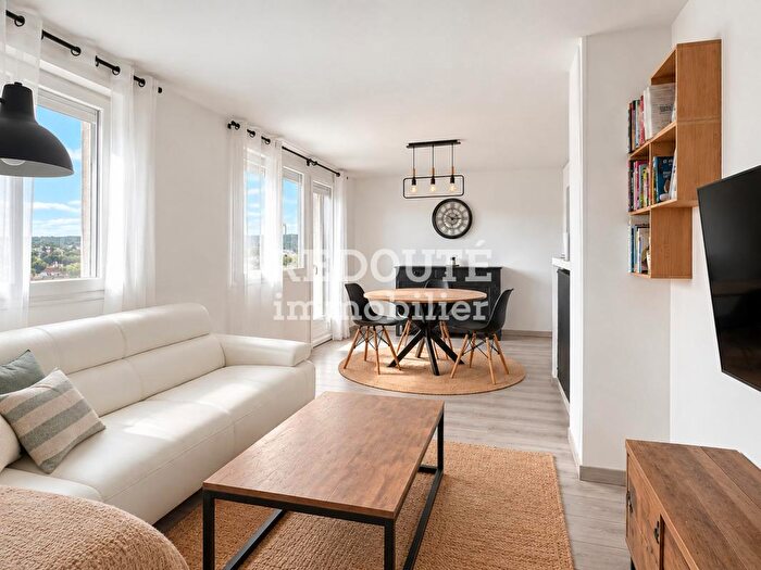 Appartement 5 pièces à Épernay, Centre-ville, à vendre