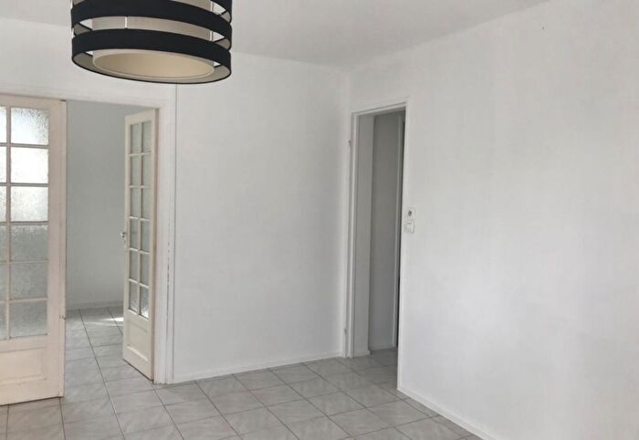 Appartement 3 pièces à Carrières-sous-Poissy, Le Ronceray, à louer