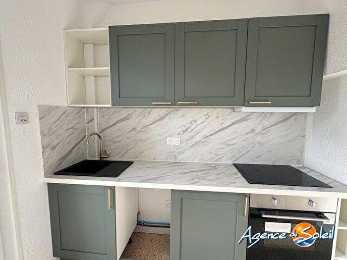 Appartement à louer - Bourg-Charité, Narbonne - 1 pièce