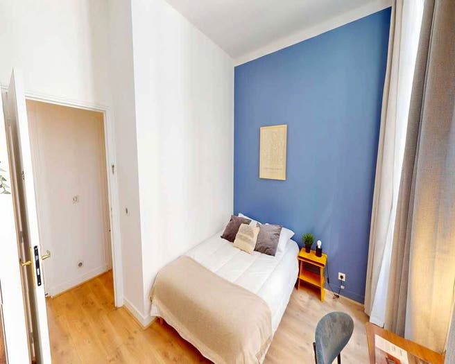 Gaillon, Paris 2ème arrondissement : Appartement 5 pièces à louer