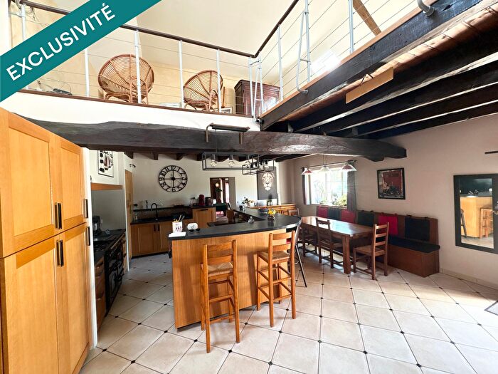 Maison 9 pièces à Saint-Dolay, à vendre