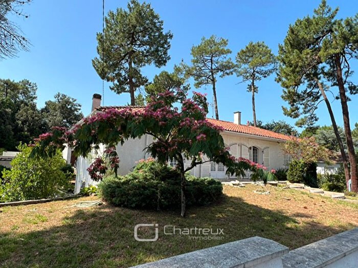 Maison à vendre - Saint-Georges-de-Didonne, Didonne, Boubes, Suzac - 7 pièces - 5 chambres