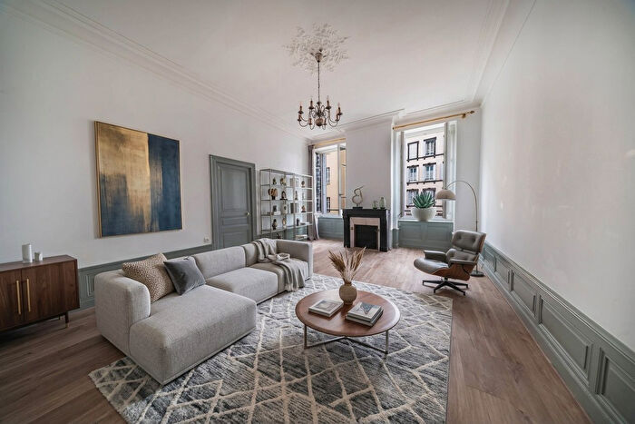 Clermont-Ferrand, Delille, Cathédrale, La Gare : Appartement 4 pièces à vendre