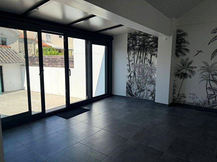 Maison à louer - Chaume Sud, Les Sables-dOlonne - 2 pièces - 1 chambre