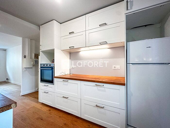 Appartement à louer - Abbaye, Grenoble - 3 pièces - 2 chambres