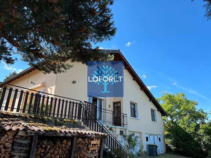 Maison 7 pièces à vendre à Bard