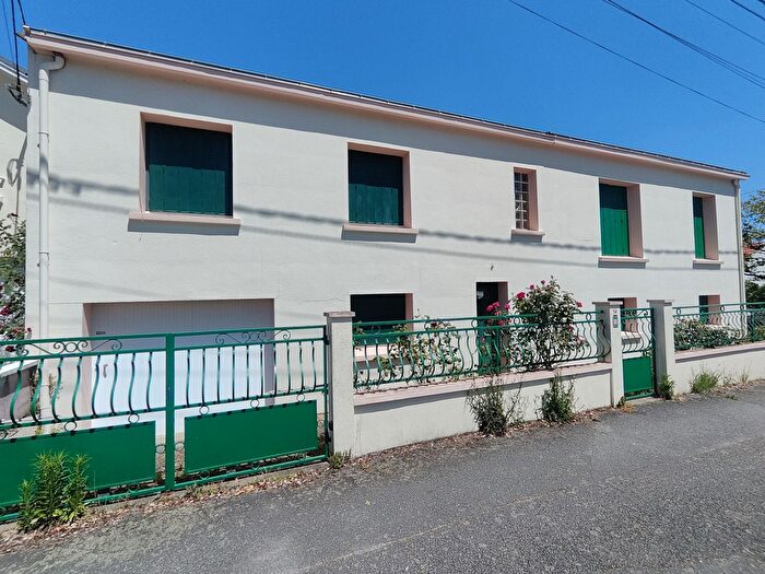 Maison 6 pièces à Rezé, Pont Rousseau, à vendre