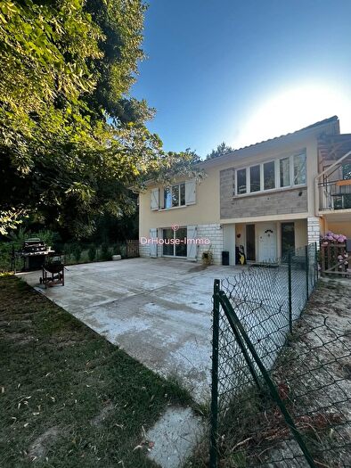 Maison 8 pièces à Saint-Capraise-de-Lalinde, à vendre