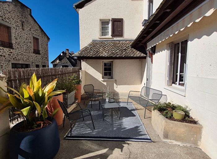 Maison 6 pièces à vendre - Mur-de-Barrez