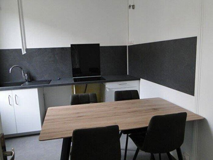 Appartement à louer - Charras, Clermont-Ferrand - 3 pièces