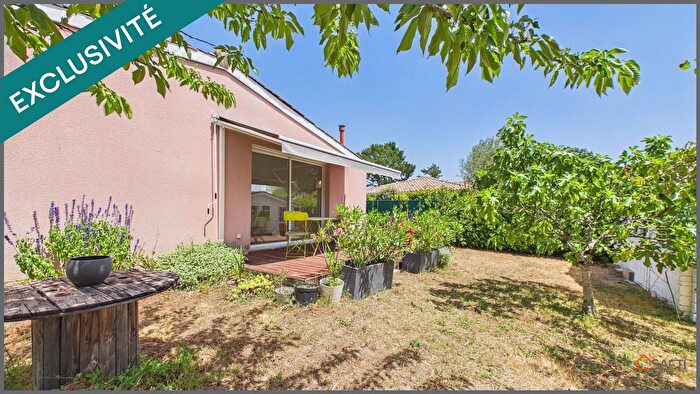 Maison 4 pièces à vendre à Saint-Médard-en-Jalles, Centre-ville