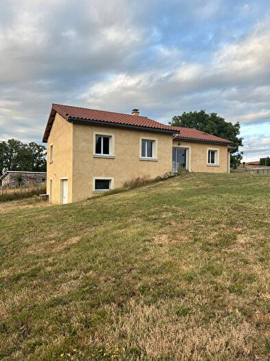 Maison 5 pièces à Saint-Pierre-du-Champ, à louer