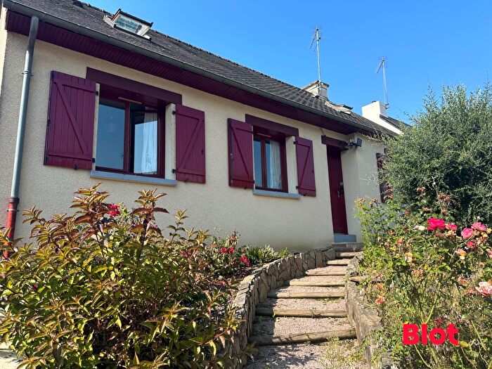 Maison à vendre - Domloup - 7 pièces - 6 chambres