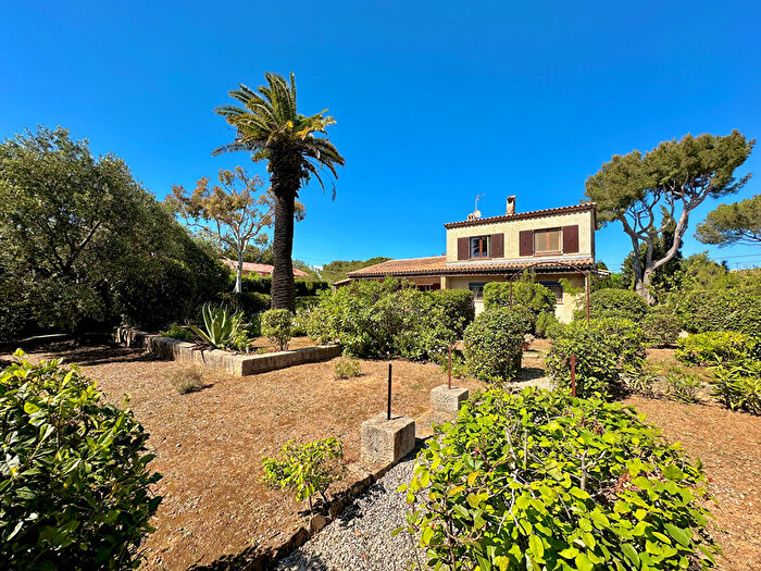 Six-Fours-les-Plages, Font de Fillol, Rayolet, Le Brusc : Maison 5 pièces à vendre