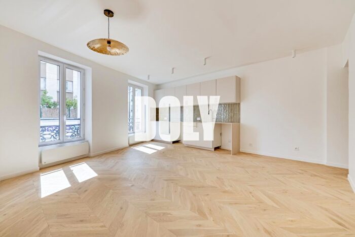 Appartement 3 pièces à Paris 20ème, Gambetta, à vendre
