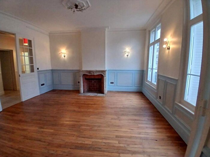 Appartement à louer - Sablons, Compiègne - 4 pièces - 3 chambres