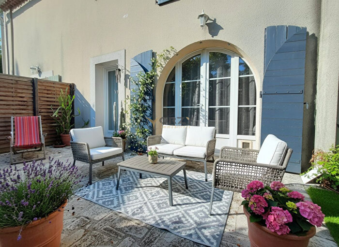 Maison à vendre - Entraigues-sur-la-Sorgue - 4 pièces - 2 chambres