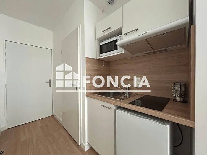 Appartement à louer - Fiacre-Chenault, Orléans - 1 pièce