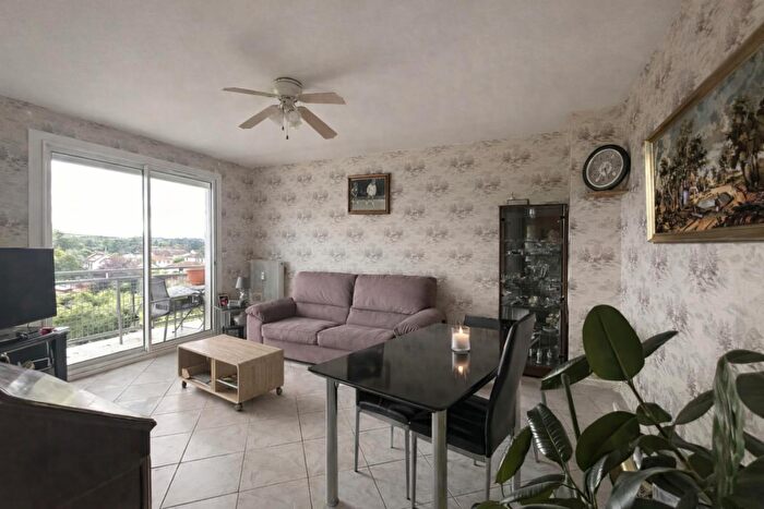 Appartement 2 pièces à Roanne, Clermont, à vendre