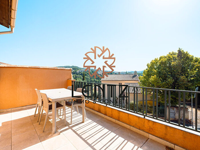 Appartement 2 pièces à Gréoux-les-Bains, à vendre